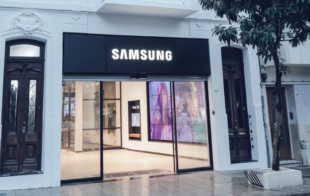 Samsung sigue fortaleciendo su Servicio al Cliente – Samsung Newsroom ...