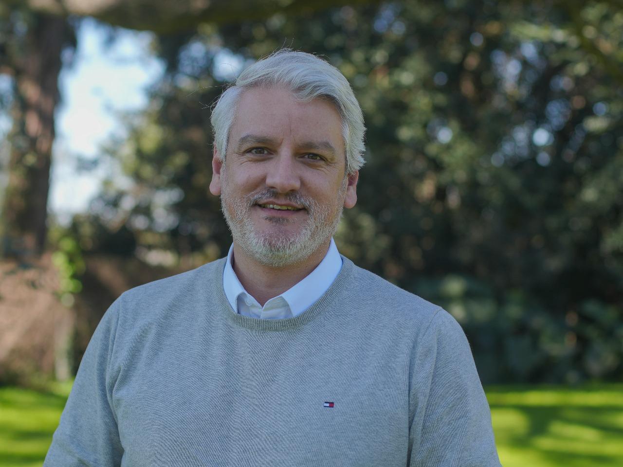 En el Día del Maestro, Samsung reconoce el valor de la docencia en la ...