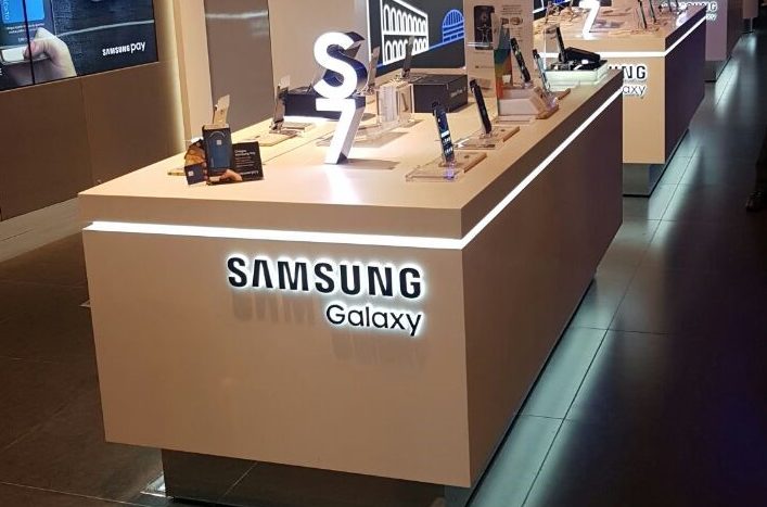 Samsung aplica conceito “store in store” em lojas do varejo de todo o ...