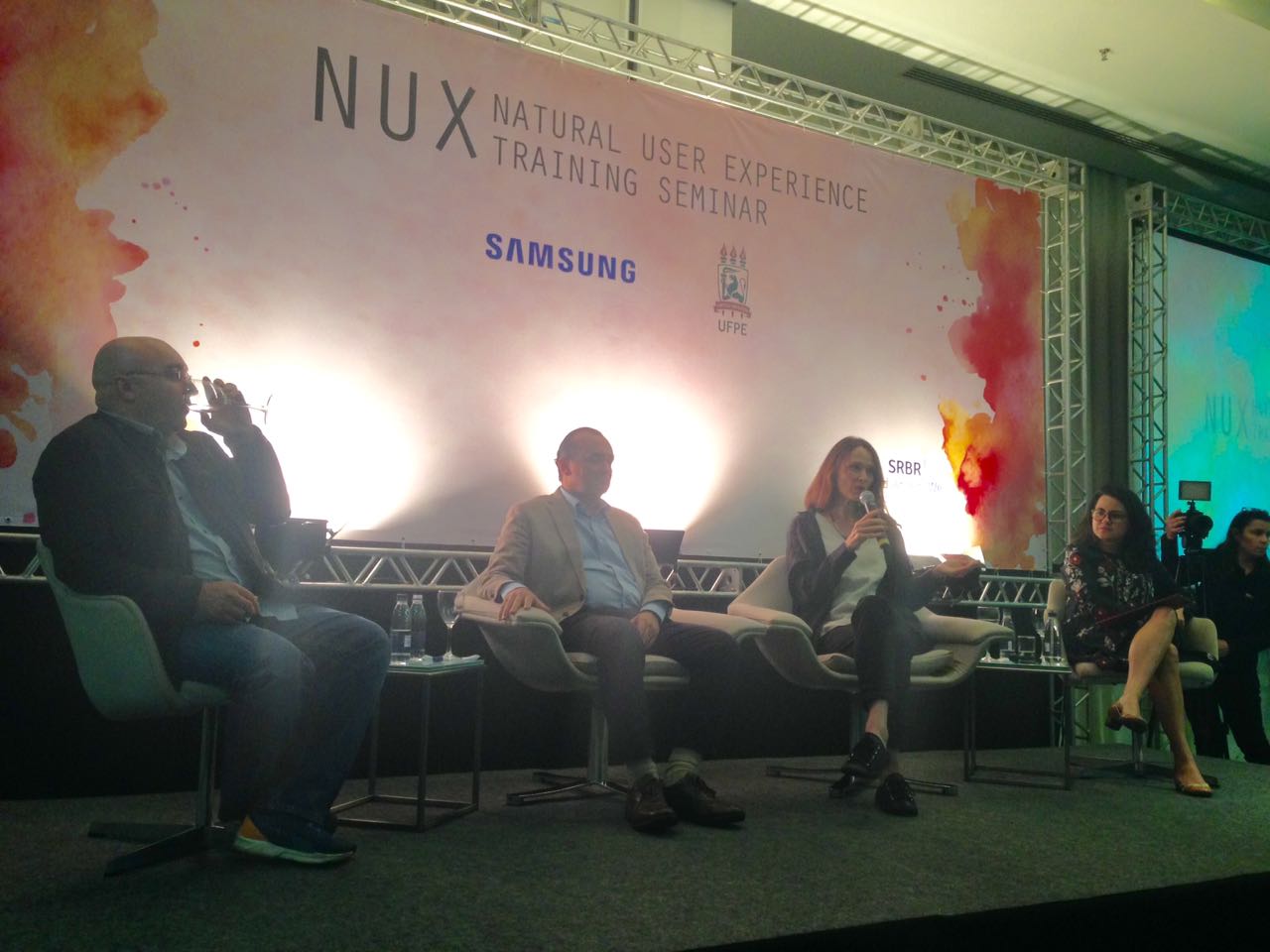 Samsung promove debate sobre a evolução do User Experience (UX ...