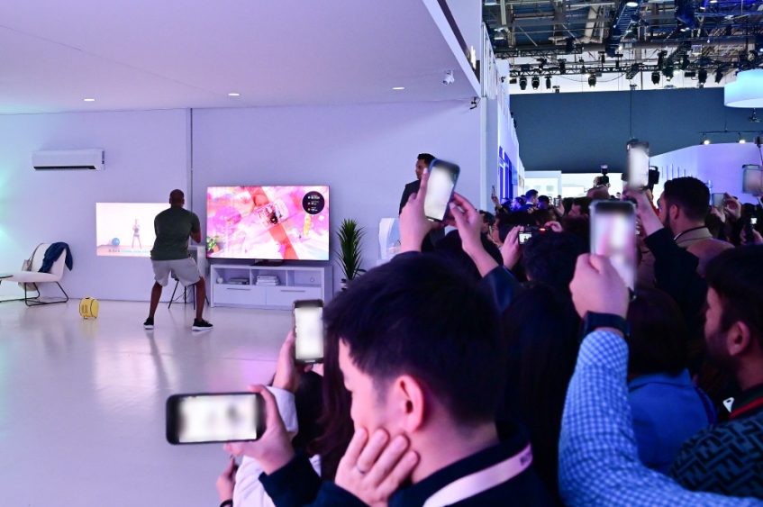 [CES 2024] Vá além da visualização: Samsung amplia os limites do ...