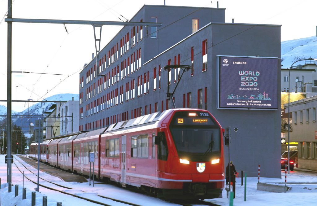 Samsung Electronics zeigt am WEF Unterstützung für die Kandidatur ...