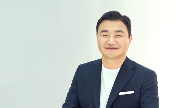 [Editorial] Essential ∙ Innovative ∙ Harmonious: Eine neue ...