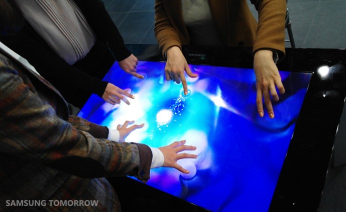 Cool to the Touch: Samsung Electronics First to Mass Produce ‘Optical ...