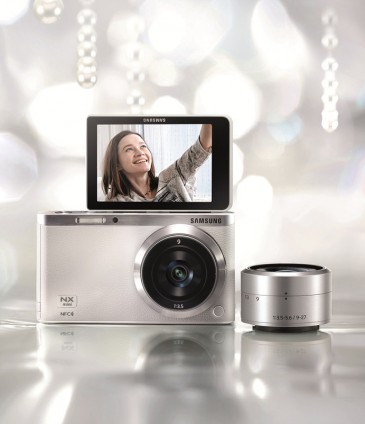 ‘Carry the Style, Capture the Best’ with the new Samsung NX mini SMART ...