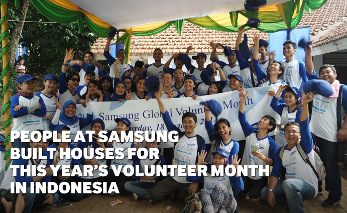 People at Samsung built houses for this year’s Volunteer Month in ...