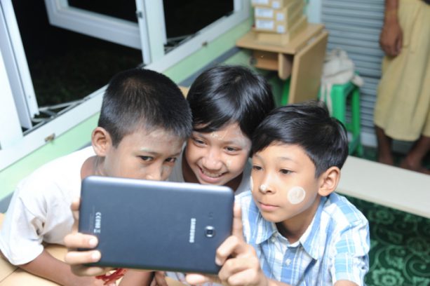 Samsung’s Mobile Education Buses Encourage Myanmar’s Children to Follow ...