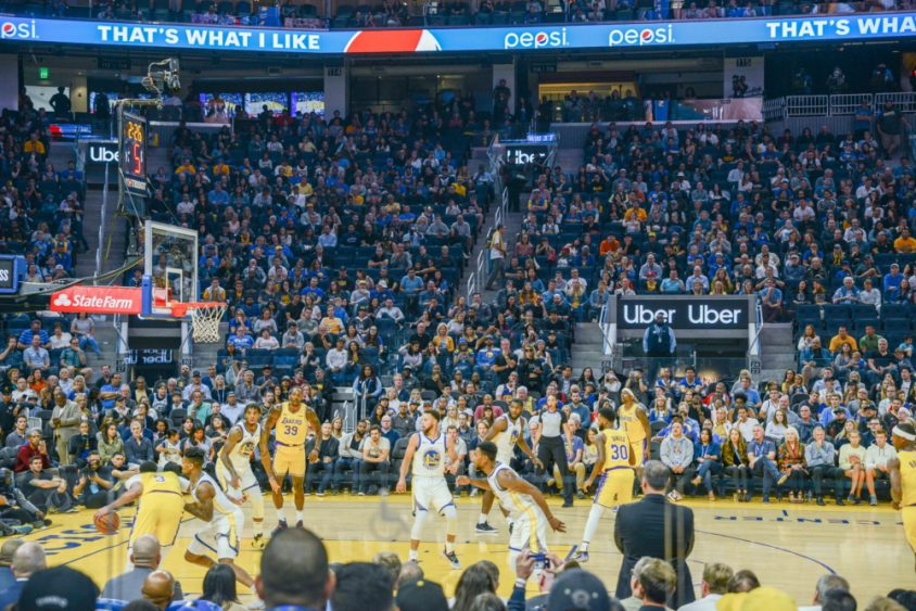 Samsung Partners with Golden State Warriors to Install NBA’s Largest ...