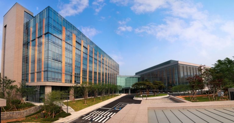 [A Journey Towards a Sustainable Future] ③ Investing in People: How ...