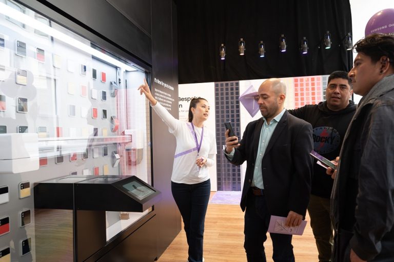 Connect With Galaxy Up Close: A Glimpse of Samsung’s Galaxy Experience ...