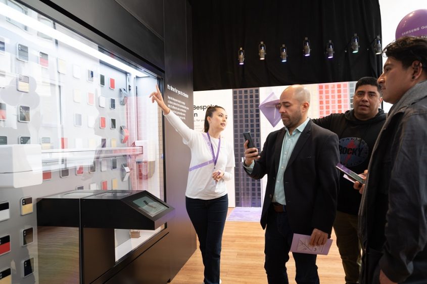 Connect With Galaxy Up Close: A Glimpse of Samsung’s Galaxy Experience ...