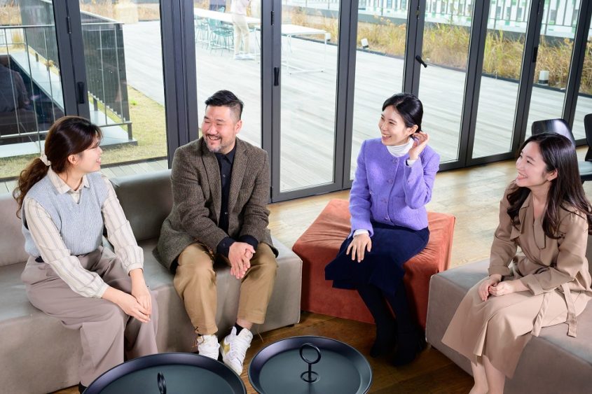 [Interview] How Samsung’s Art Platforms Are Promoting Diversity and ...