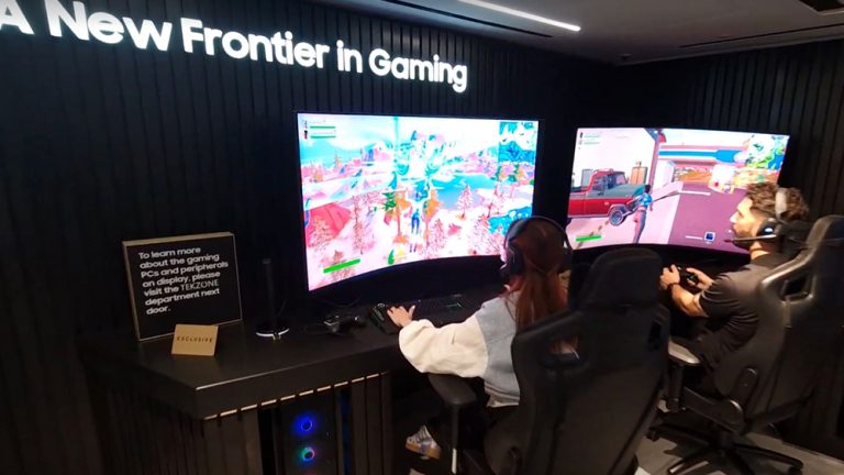 London Shoppers Experience the Future of Gaming With Samsung Odyssey ...