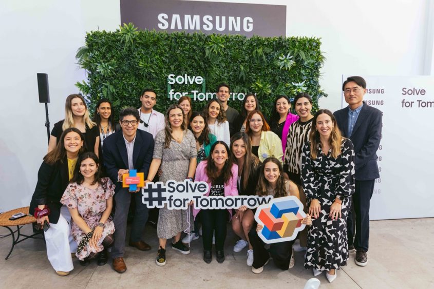 Nurturing Young Minds Through Mentorship: How Samsung Employees Are ...