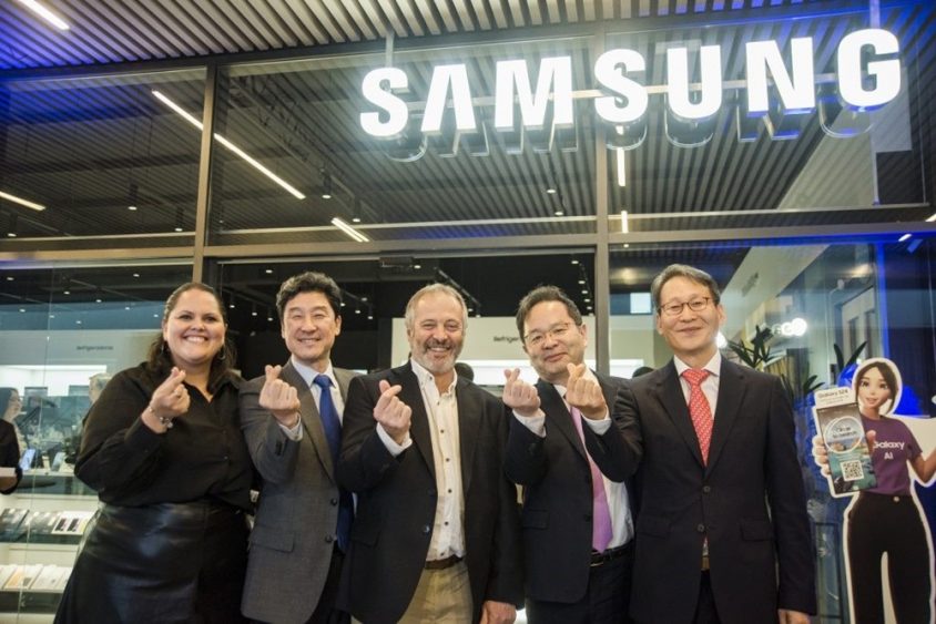 Around the World – Samsung Global Newsroom