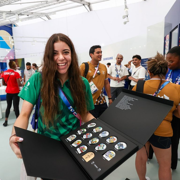 Paris 2024: Team Samsung Galaxy Members Meet at the Olympic™ Rendezvous ...