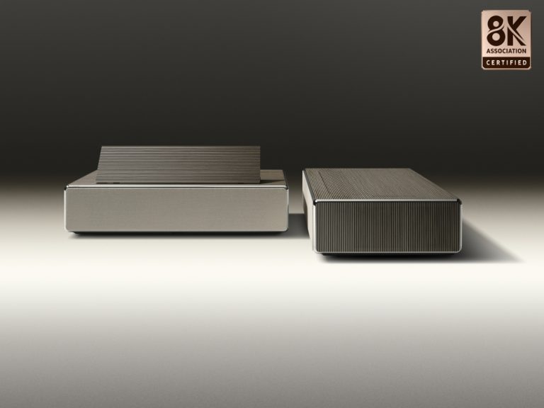 Samsung The Premiere 8K Becomes Industry’s First 8K Projector To ...