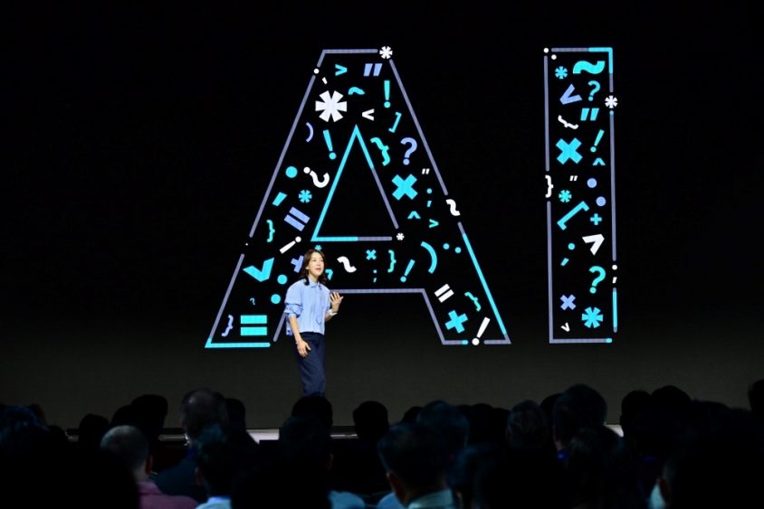 [AI Leadership] ② Shaping Personalized AI With Data Intelligence and ...