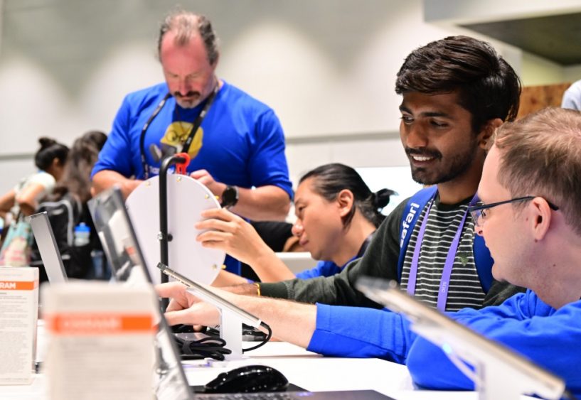 [SDC24] Photo: Embracing Samsung’s AI Innovations With Developers ...