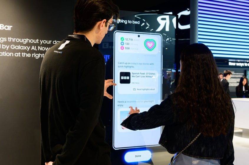 [MWC 2025] The True AI Companion: New Ways To Get Things Done, Create and Play With the Galaxy ...