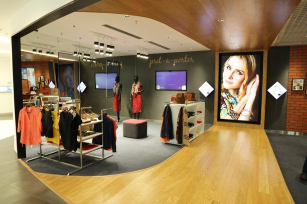 Samsung Launches its Biggest Product Experience Centre in India ...