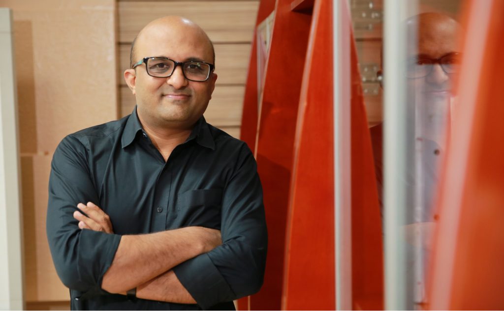 [Rediscover Yourself] Now is the Time to Think, Predict & Innovate ...