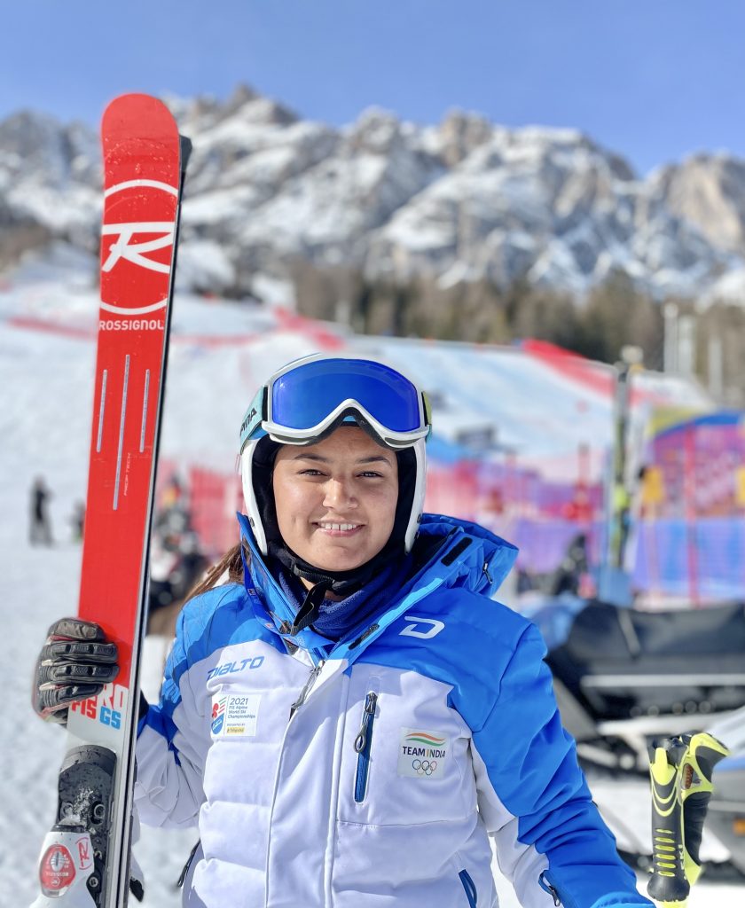 Samsung Joins Hands with Ace Skier Aanchal Thakur for The ‘Highlight of ...