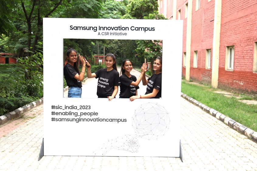 [In Images] Students of Samsung Innovation Campus in Delhi immerse in ...