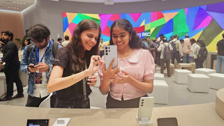 [In Images] Samsung Opens Lifestyle Experience Store at BKC Mumbai for ...