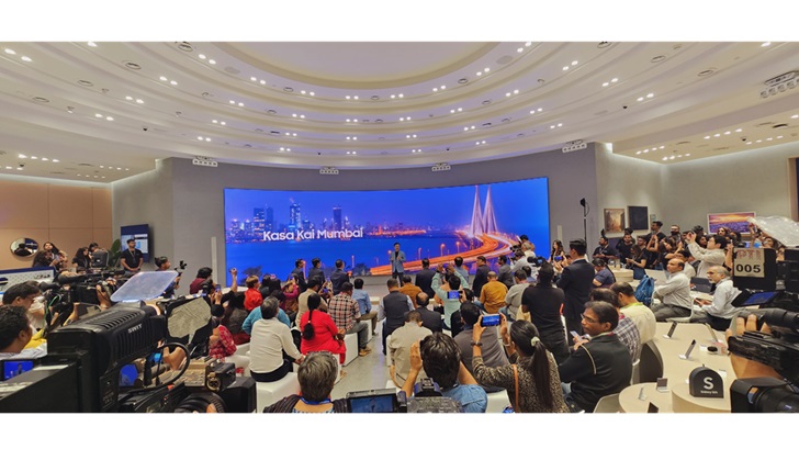 [In Images] Samsung Opens Lifestyle Experience Store at BKC Mumbai for ...
