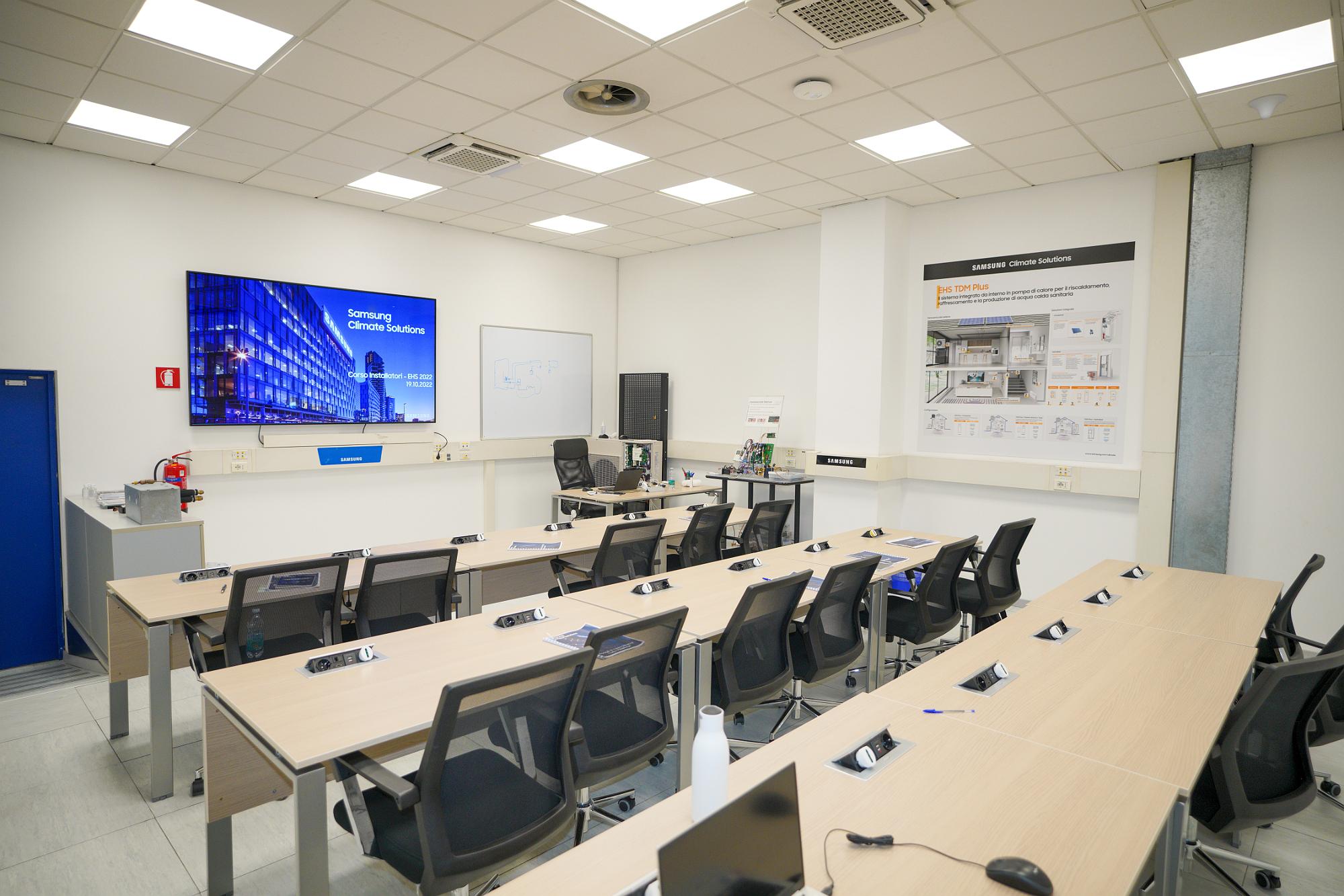 Si chiude la prima edizione della Customer Service School di Samsung ...