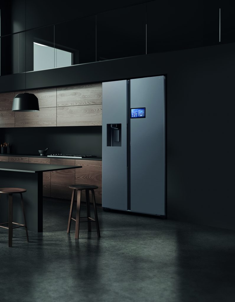 Samsung presenta la nuova gamma di frigoriferi Bespoke AI con display interattivo AI Home ...