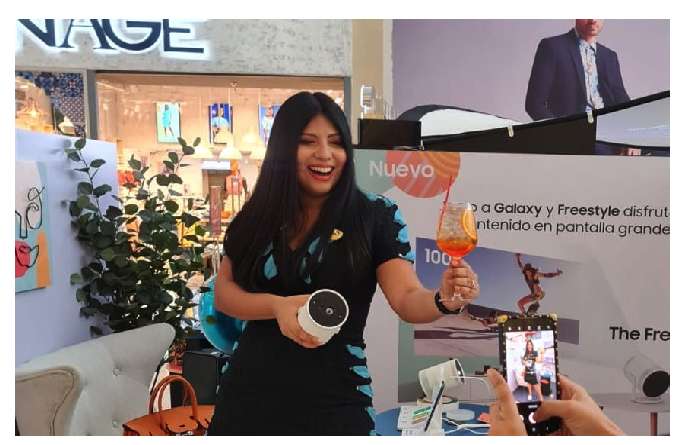 Disfruta y conoce The Freestyle de Samsung en el stand del centro ...