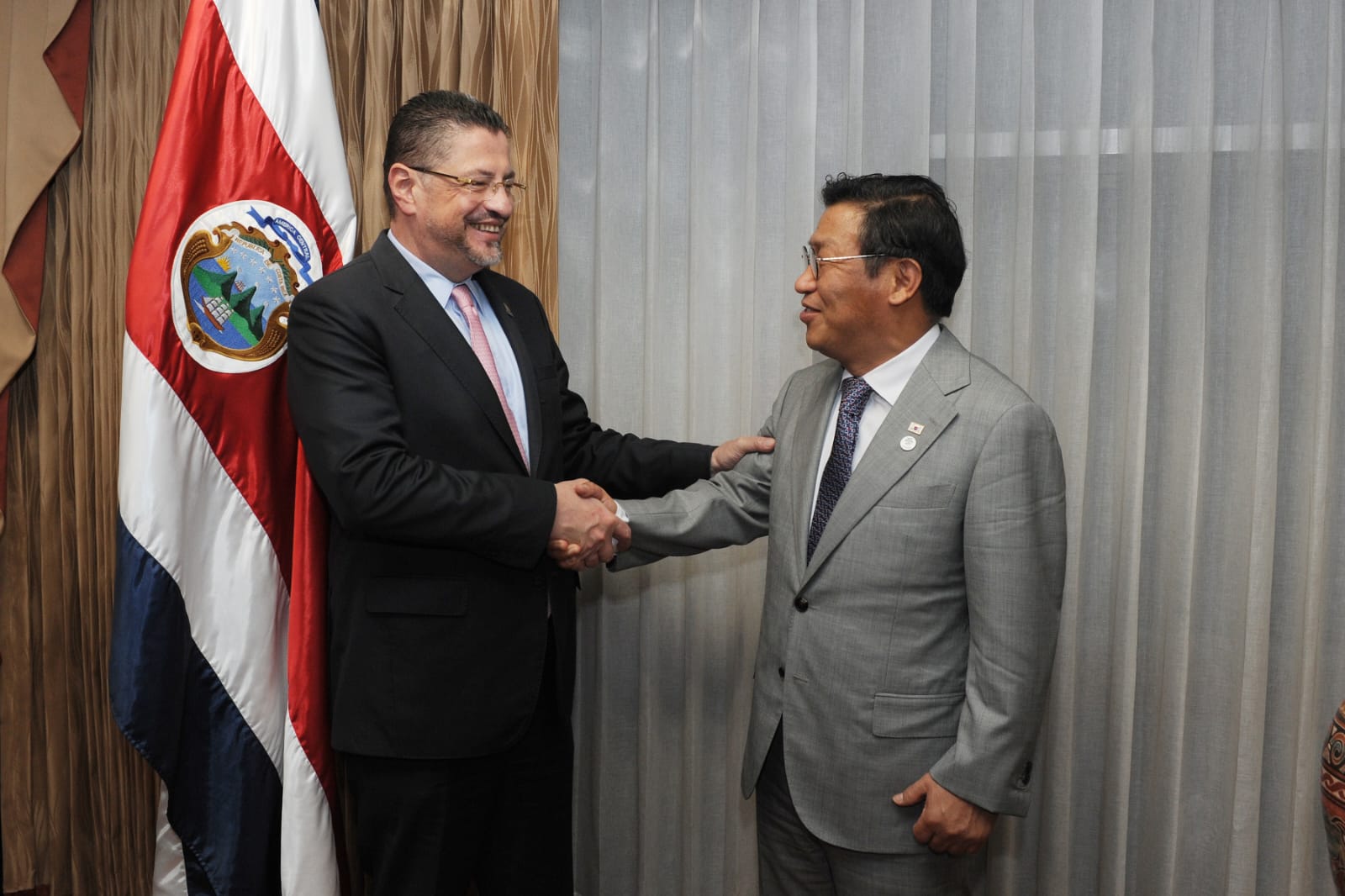 Presidente Rodrigo Chaves se reúne con el líder global de ...