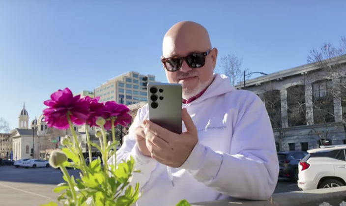 Alex Medela hace el Unboxing de su Galaxy S25 Ultra: “Será mi ...