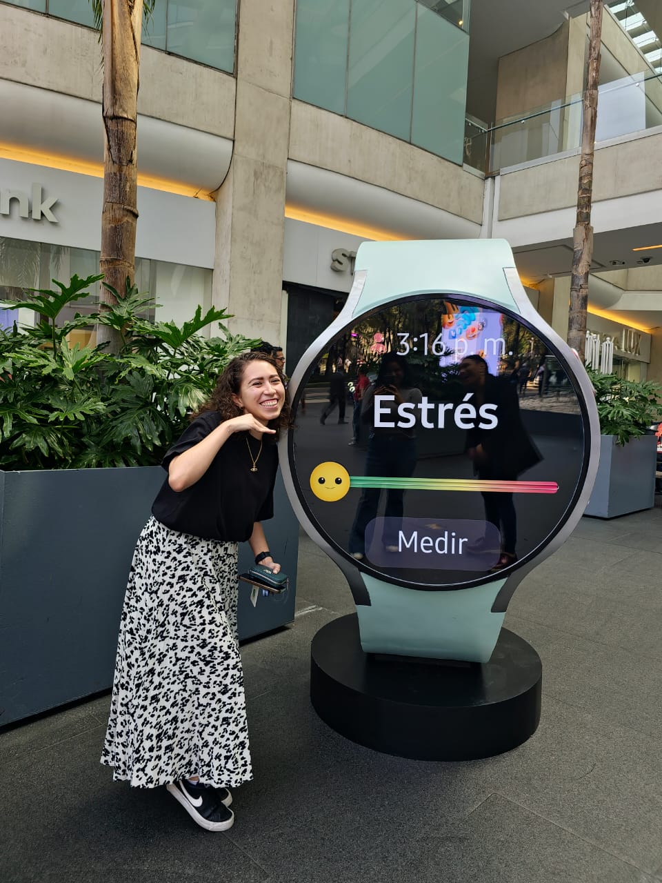 Descubre lo nuevo de Galaxy en Reforma 222 y gana grandes sorpresas ...