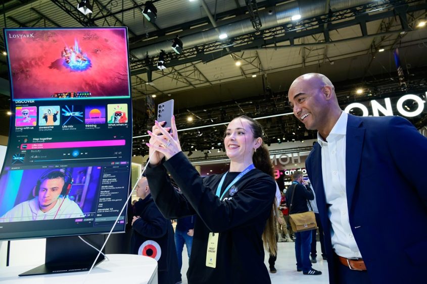 [MWC 2024] Samsung inicia la era de los smartphones con IA y presenta Galaxy Ring en el MWC ...