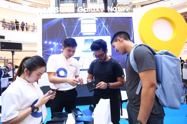 The Super Powerful Galaxy Note9 Captivates The Crowd At Samsung’s ...