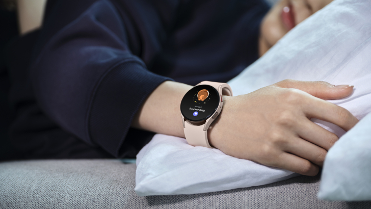 Sleep with the Galaxy Watch5 tonight, Ace what matters most tomorrow ...