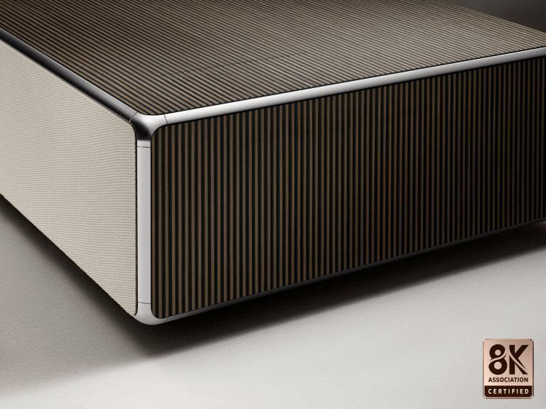 Samsung The Premiere 8K Becomes Industry’s First 8K Projector To Receive 8K Association ...