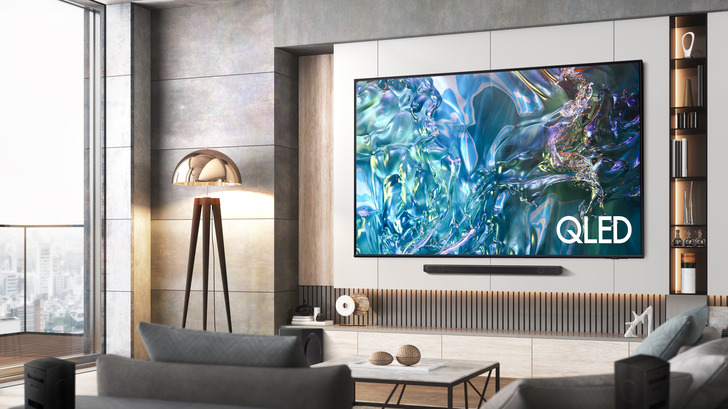 Live life to a billion shades of color with the Samsung QLED 4K SmartTV ...