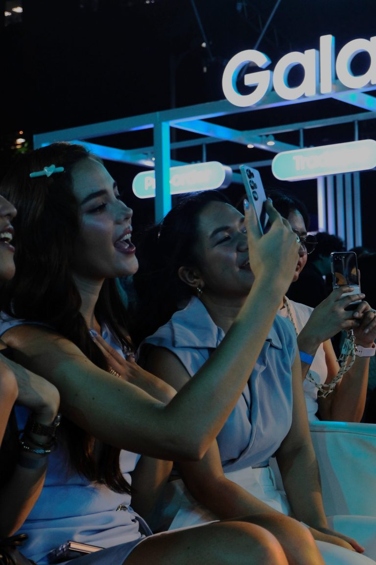 Samsung unpacks the Galaxy S25 series at the Galaxy AI Future Lab in ...