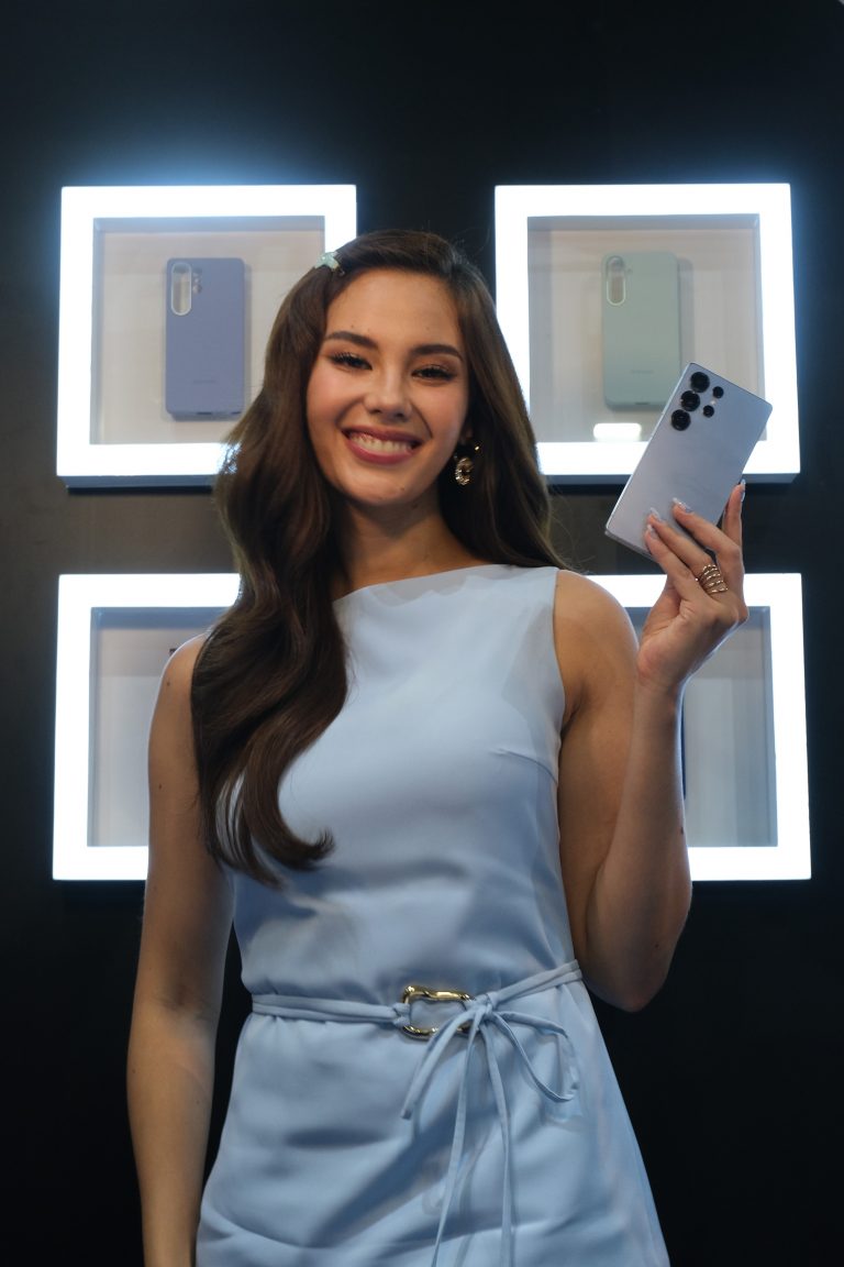 Samsung unpacks the Galaxy S25 series at the Galaxy AI Future Lab in ...