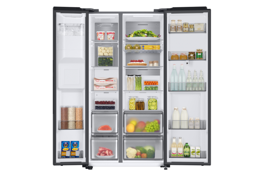 Noul Family Hub™ Side by Side de la Samsung, singurul frigider cu ecran ...