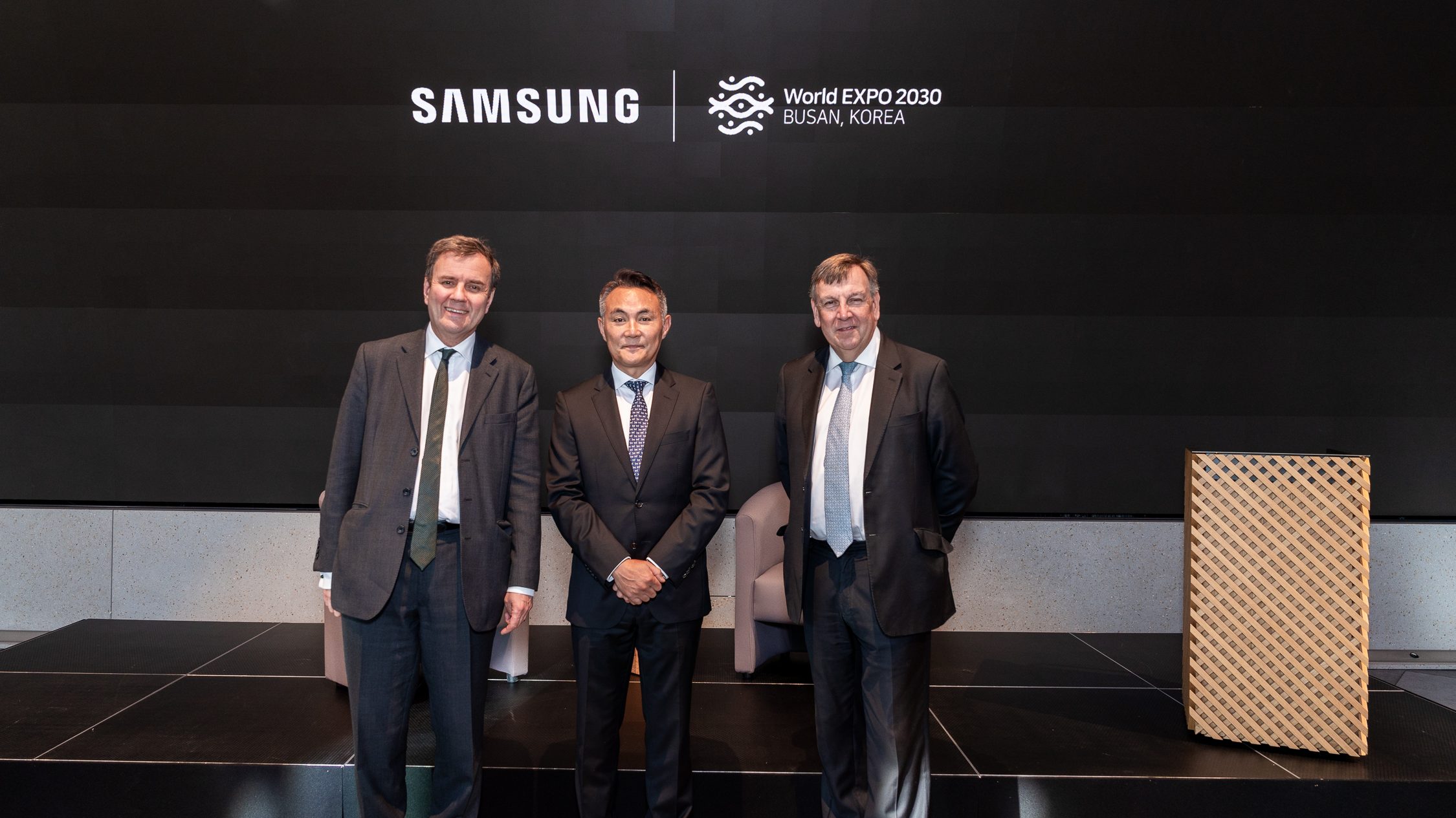 Samsung hosts inaugural Future of Trade Conference 2022 with keynote ...