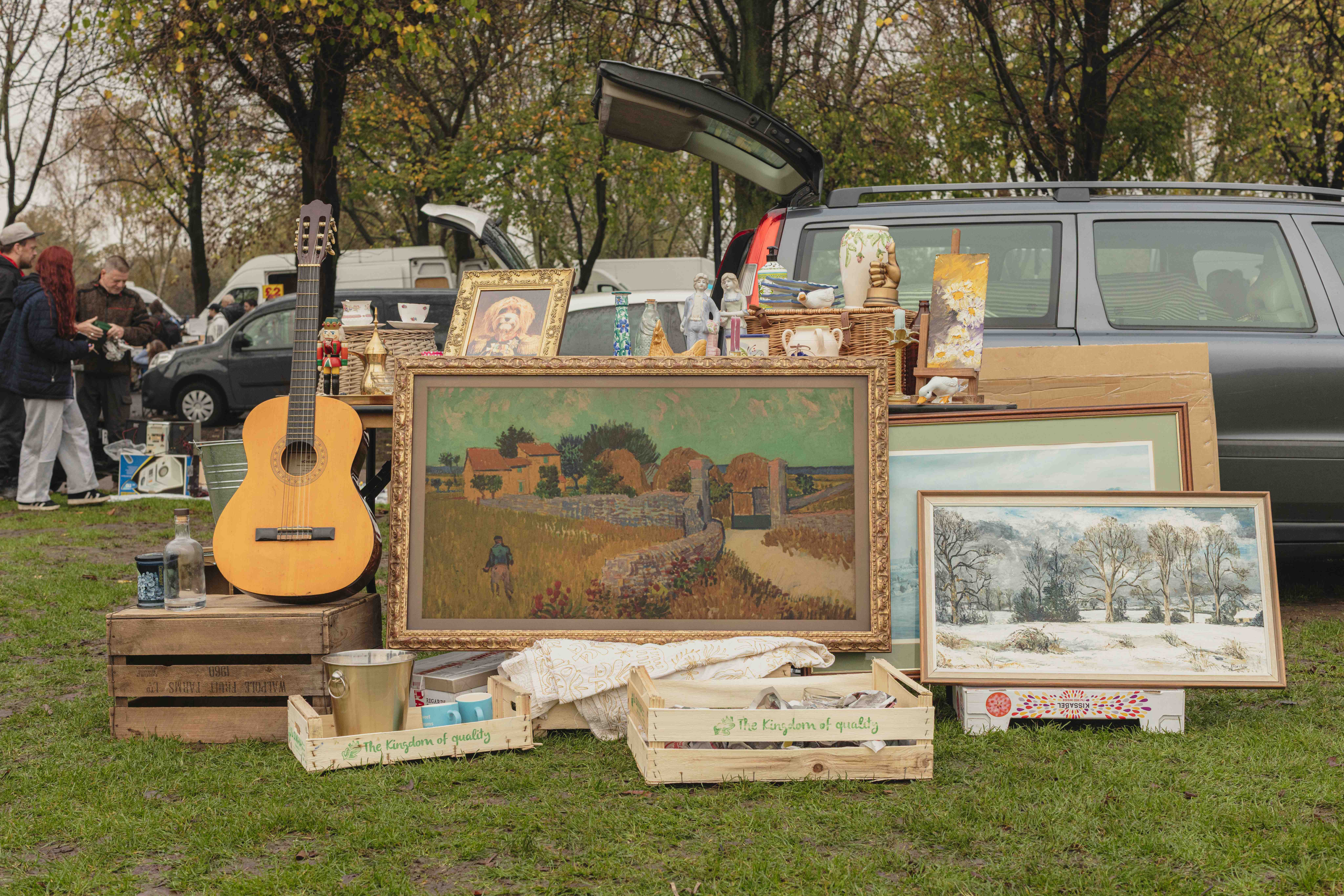 Art Lovers ‘Gogh’ Crazy: Samsung Rocks Up to Birchmere Park Car Boot ...