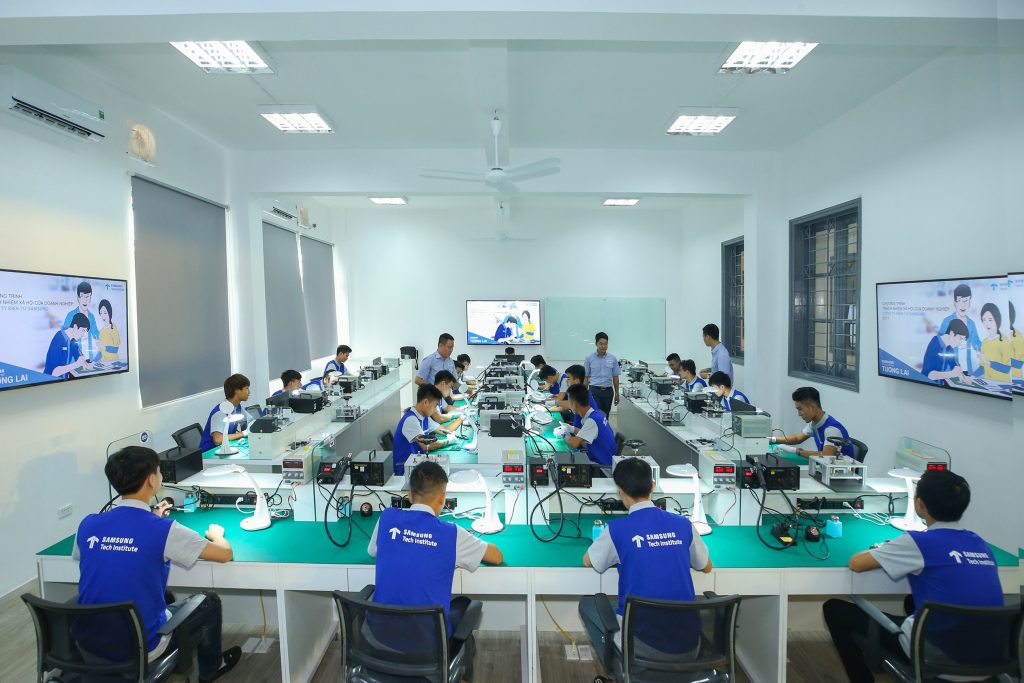 Ra mắt chương trình Samsung Tech Institute – Samsung Newsroom Việt Nam