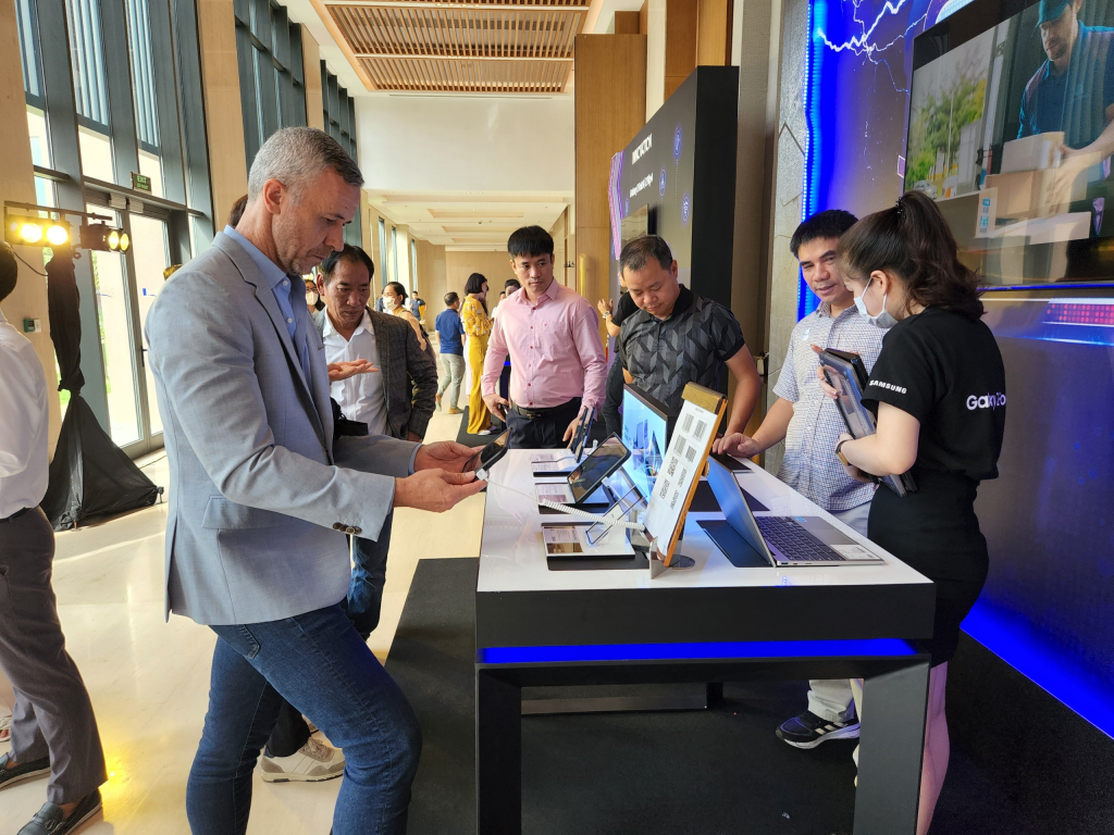 Samsung giới thiệu các sản phẩm và dịch vụ chuyên biệt tới đối tác B2B ...