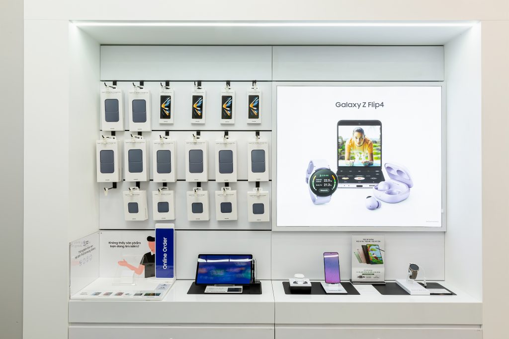 Samsung ra mắt đồng loạt hệ thống Cửa hàng trải nghiệm Samsung Galaxy ...